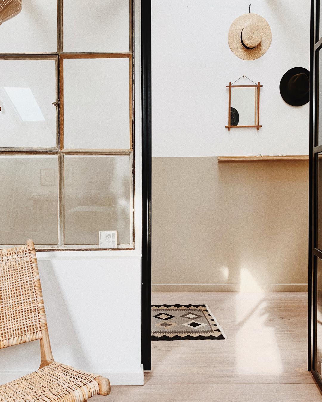 Step Inside This Bright Brooklyn Apartment Made of Steel-Framed Glass ...