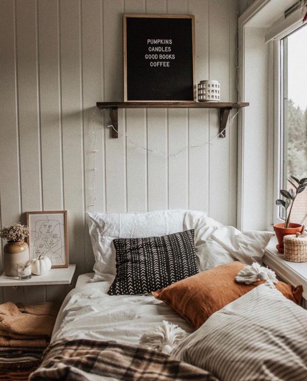 Style your Bed Like on Instagram | The Gem Picker